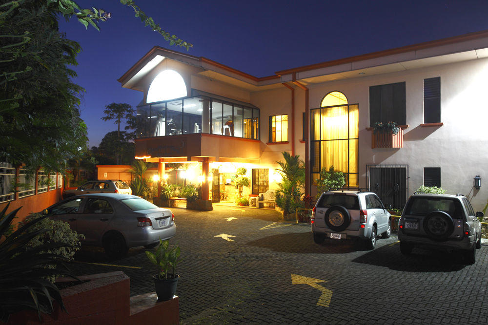 Adventure Inn Hotel | Costa Rica Properties